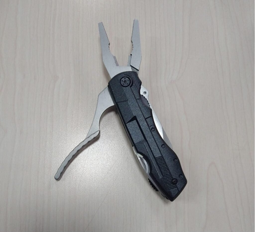 Pinza Multiusos Rothco - Commander